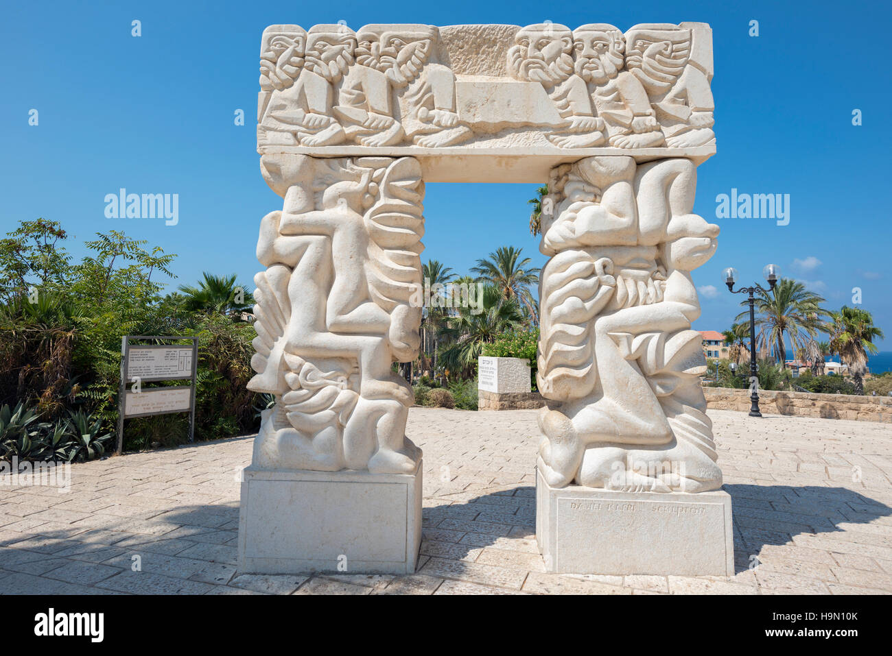 Israel tel aviv statue sculpture Banque de photographies et d’images à ...