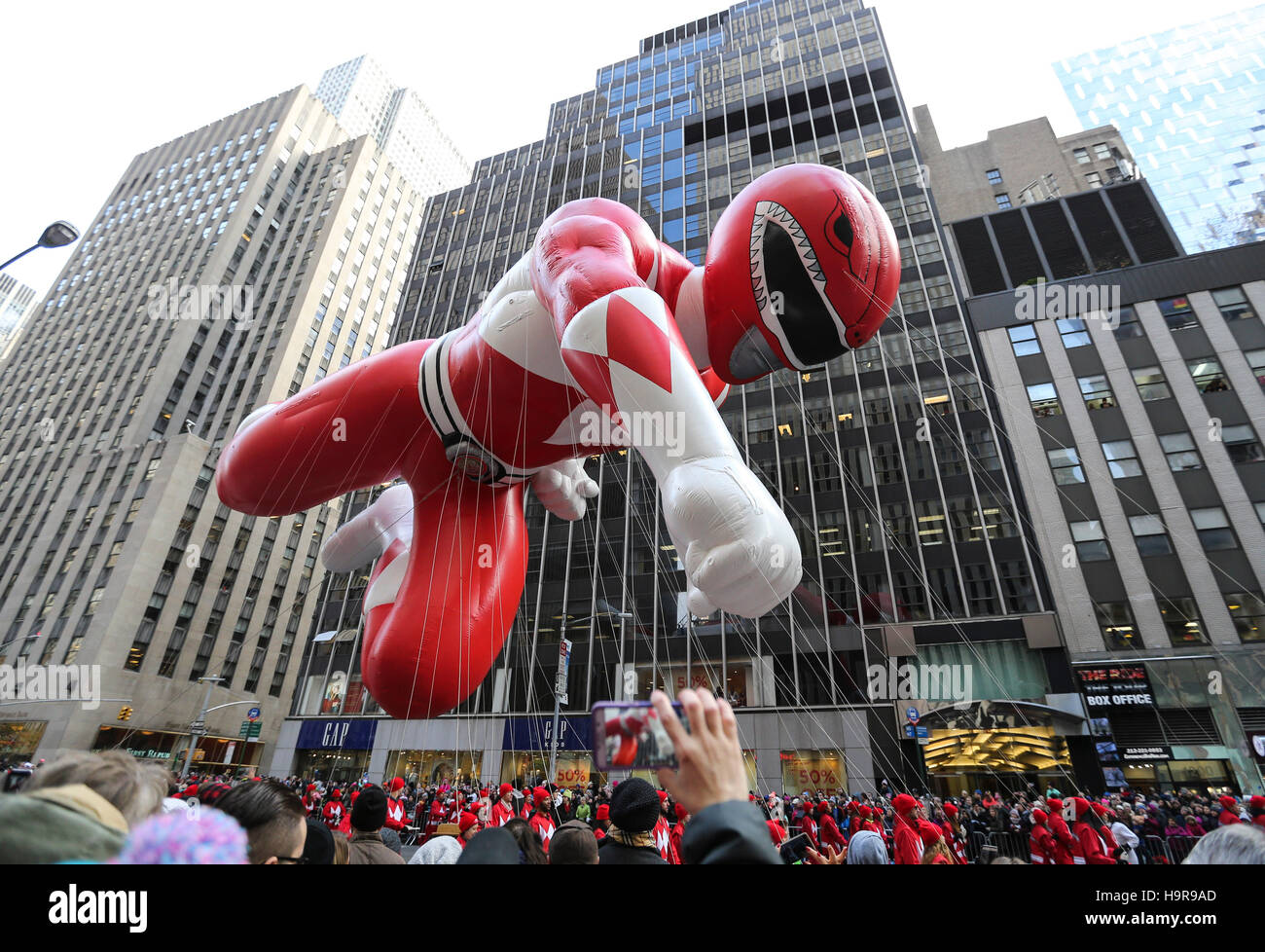 Ballon de power ranger macys Banque de photographies et d’images à ...