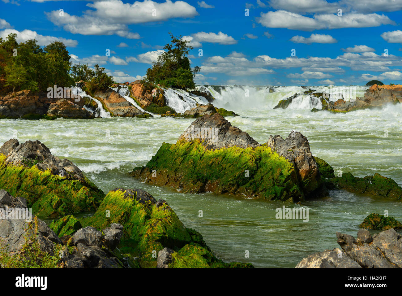 Khone falls Banque de photographies et d’images à haute résolution - Alamy