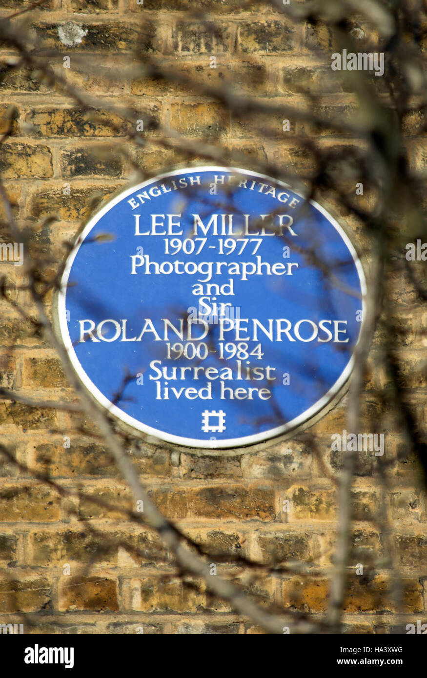 English Heritage blue plaque marquant un accueil de la photographe Lee ...