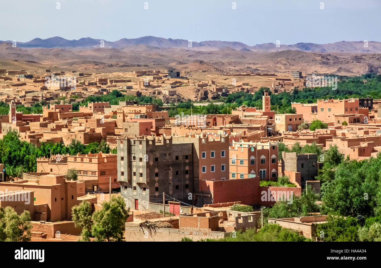 Vallée des roses maroc Banque de photographies et d’images à haute ...