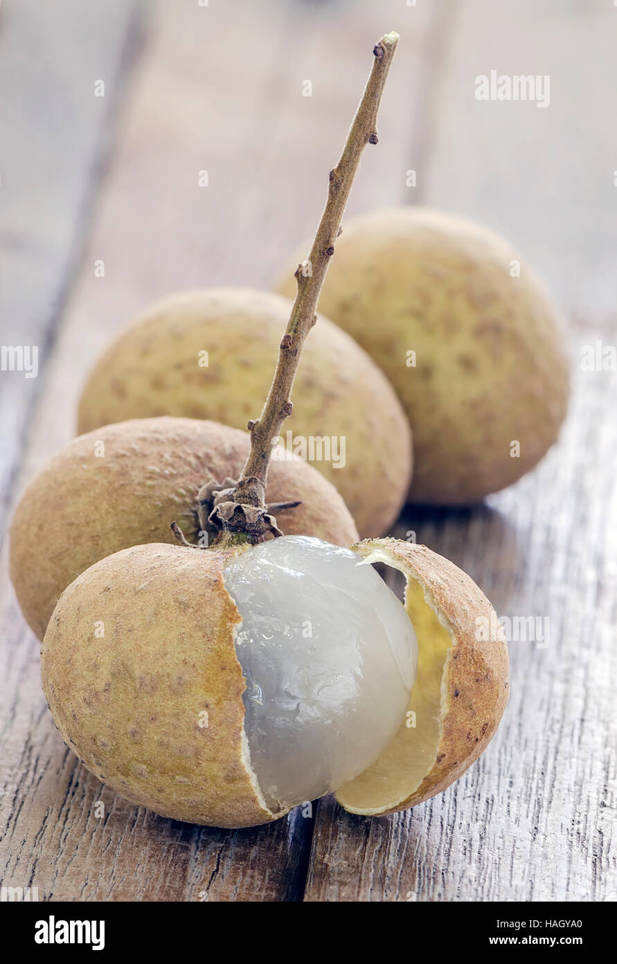 Longan trees Banque de photographies et d’images à haute résolution - Alamy