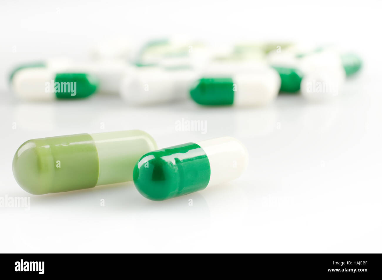 Capsules vertes Banque de photographies et d’images à haute résolution ...