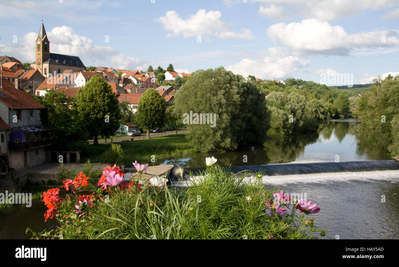 Sarre river Banque de photographies et d’images à haute résolution - Alamy