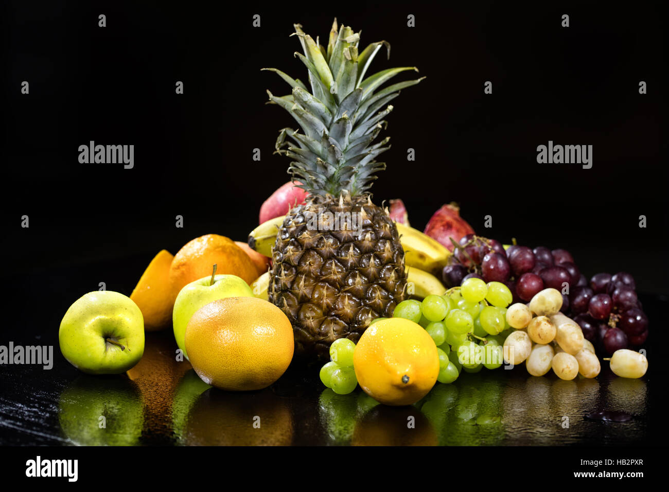 Fruits de solanum nigrum Banque d'image et photos - Alamy