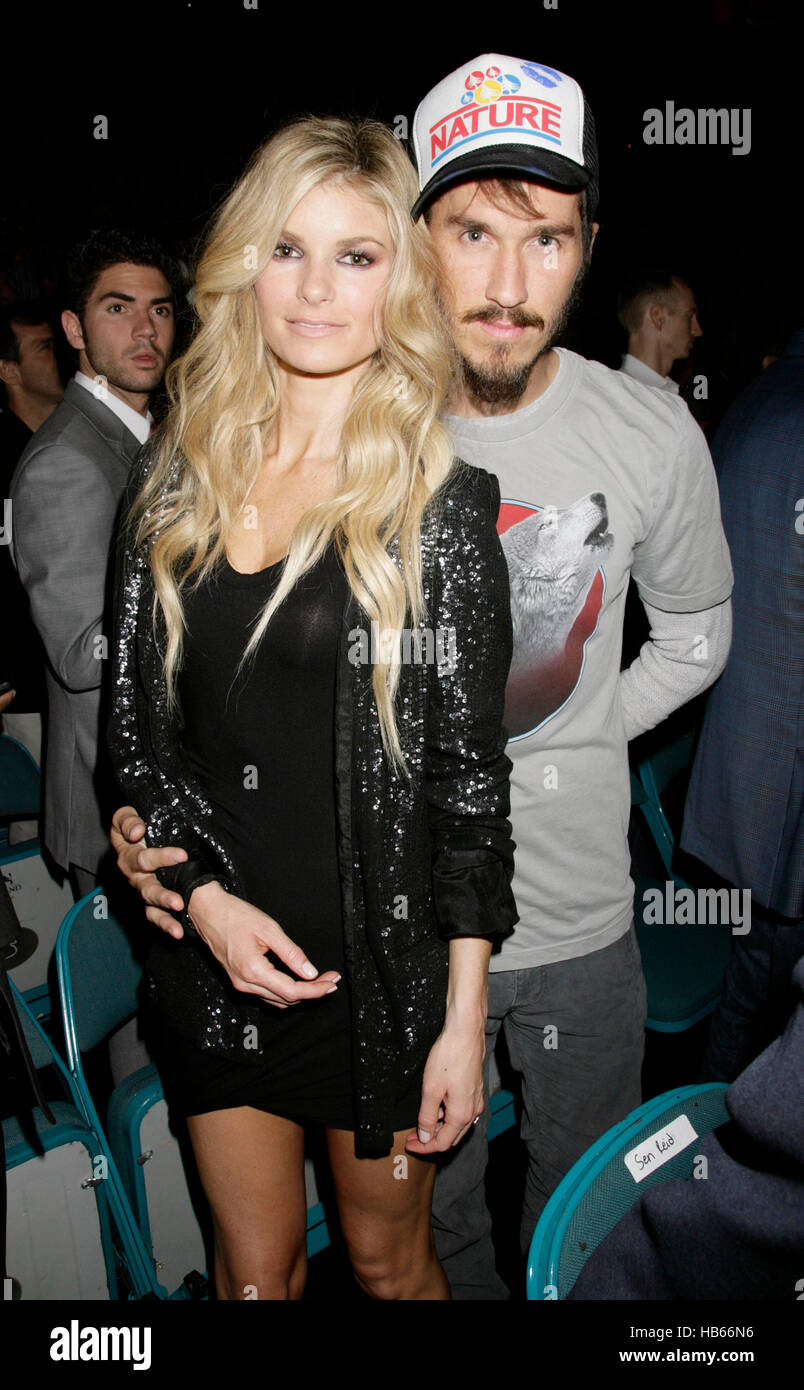 Griffin guess and marisa miller Banque de photographies et d’images à ...