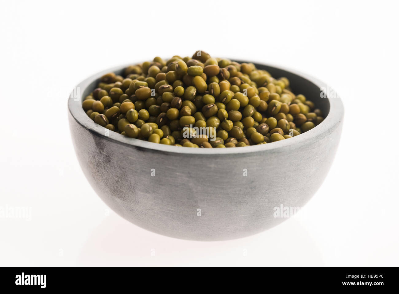 Haricot mungo cru Banque de photographies et d’images à haute ...