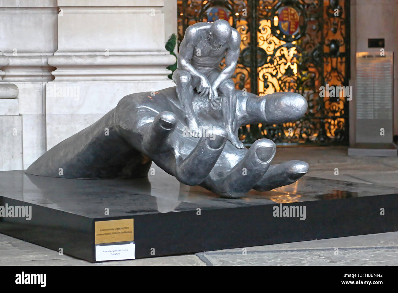 Statue de la main de dieu Banque de photographies et d’images à haute ...