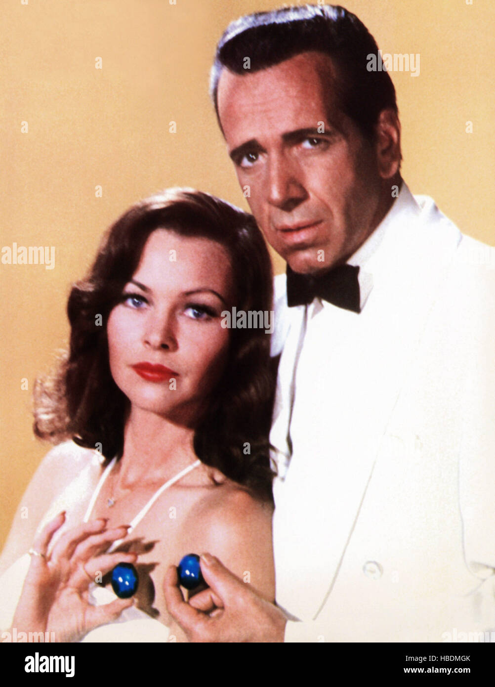 L'HOMME AVEC LE VISAGE DE BOGART, de gauche : Michelle Phillips, Robert ...