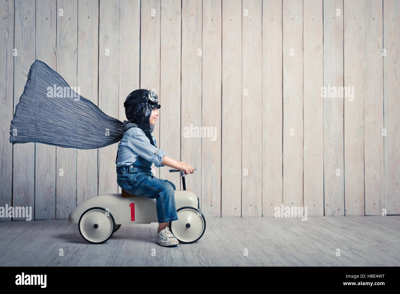 Little driver Banque de photographies et d’images à haute résolution ...