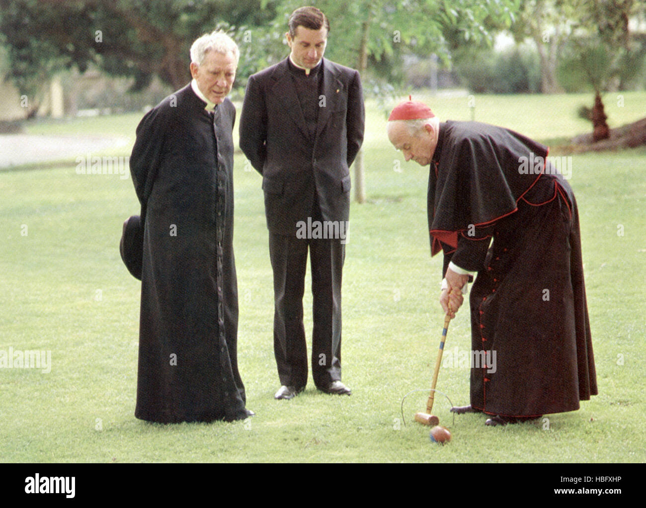 TRUE CONFESSIONS, Burgess Meredith, Robert De Niro, Cyril Cusack, 1981 ...