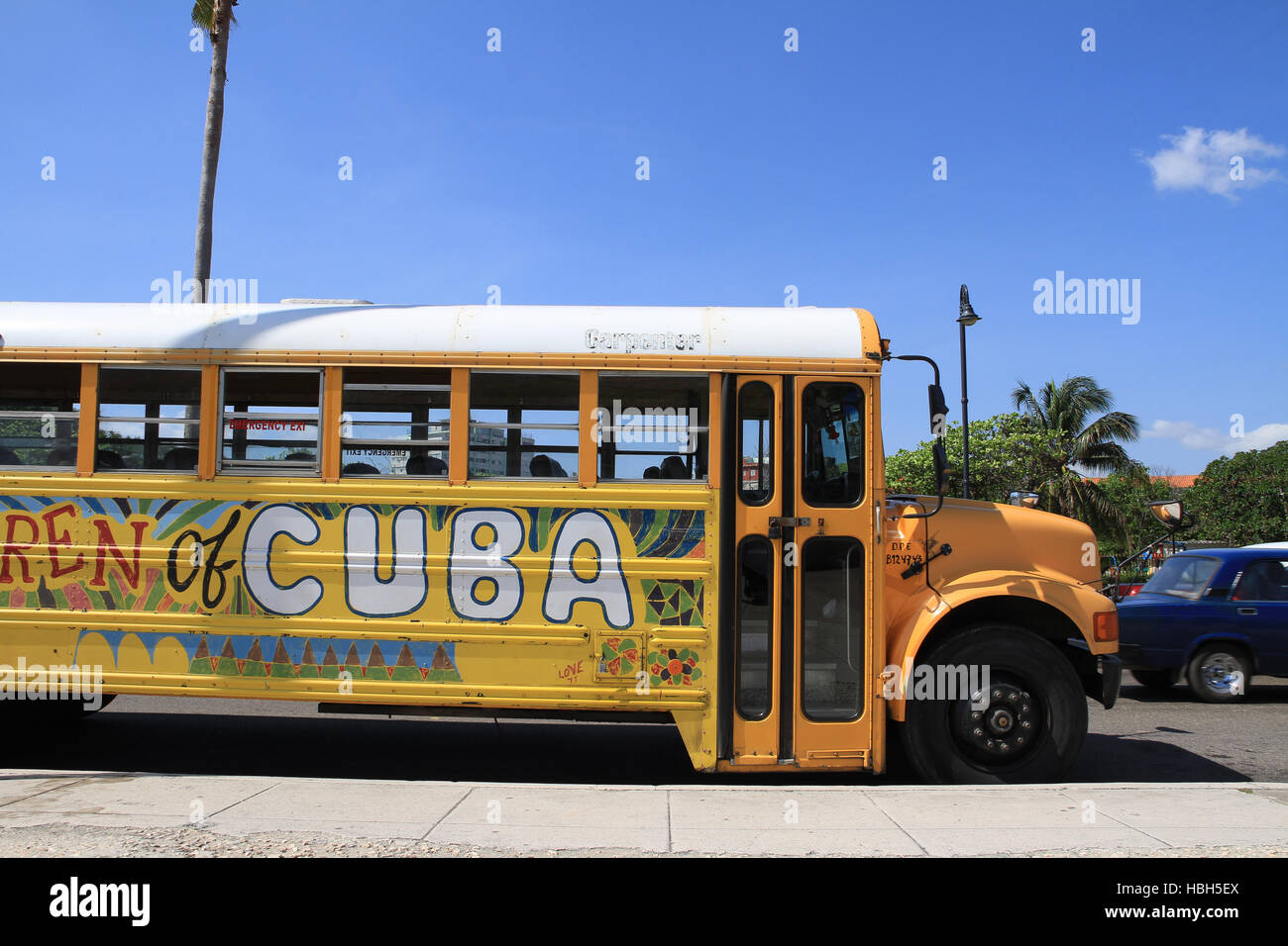 Cuban bus Banque de photographies et d’images à haute résolution - Alamy
