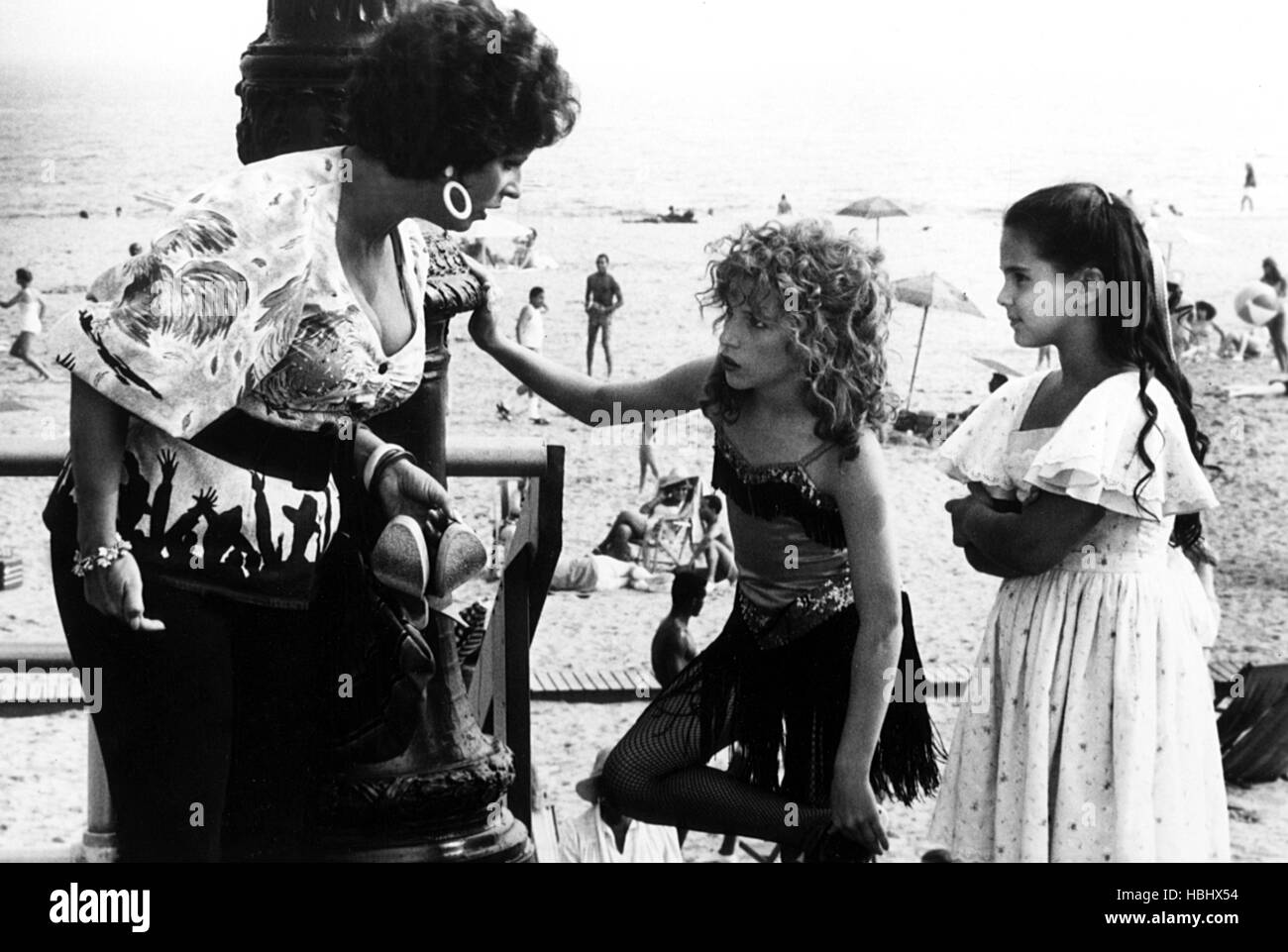 Plages L R Lainie Kazan Mayim Bialik Marcie Leeds 1988 Buena