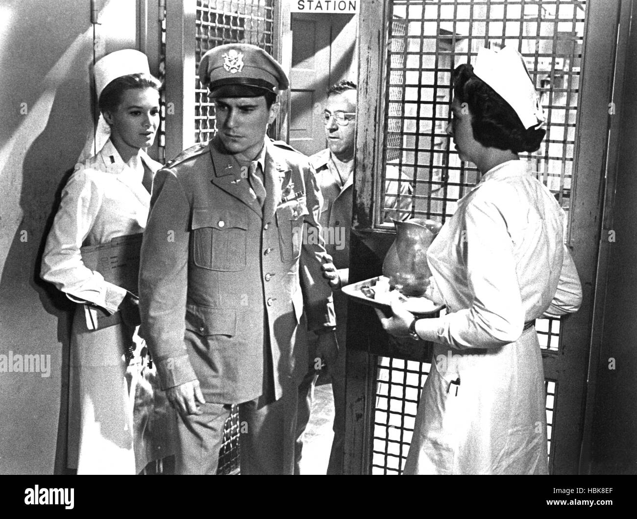 CAPTAIN NEWMAN, M.D., Angie Dickinson, Robert Duvall, Jane Withers ...