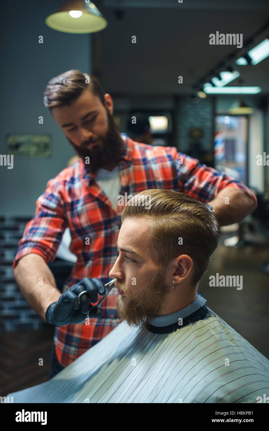Mens beauty Banque de photographies et d’images à haute résolution - Alamy