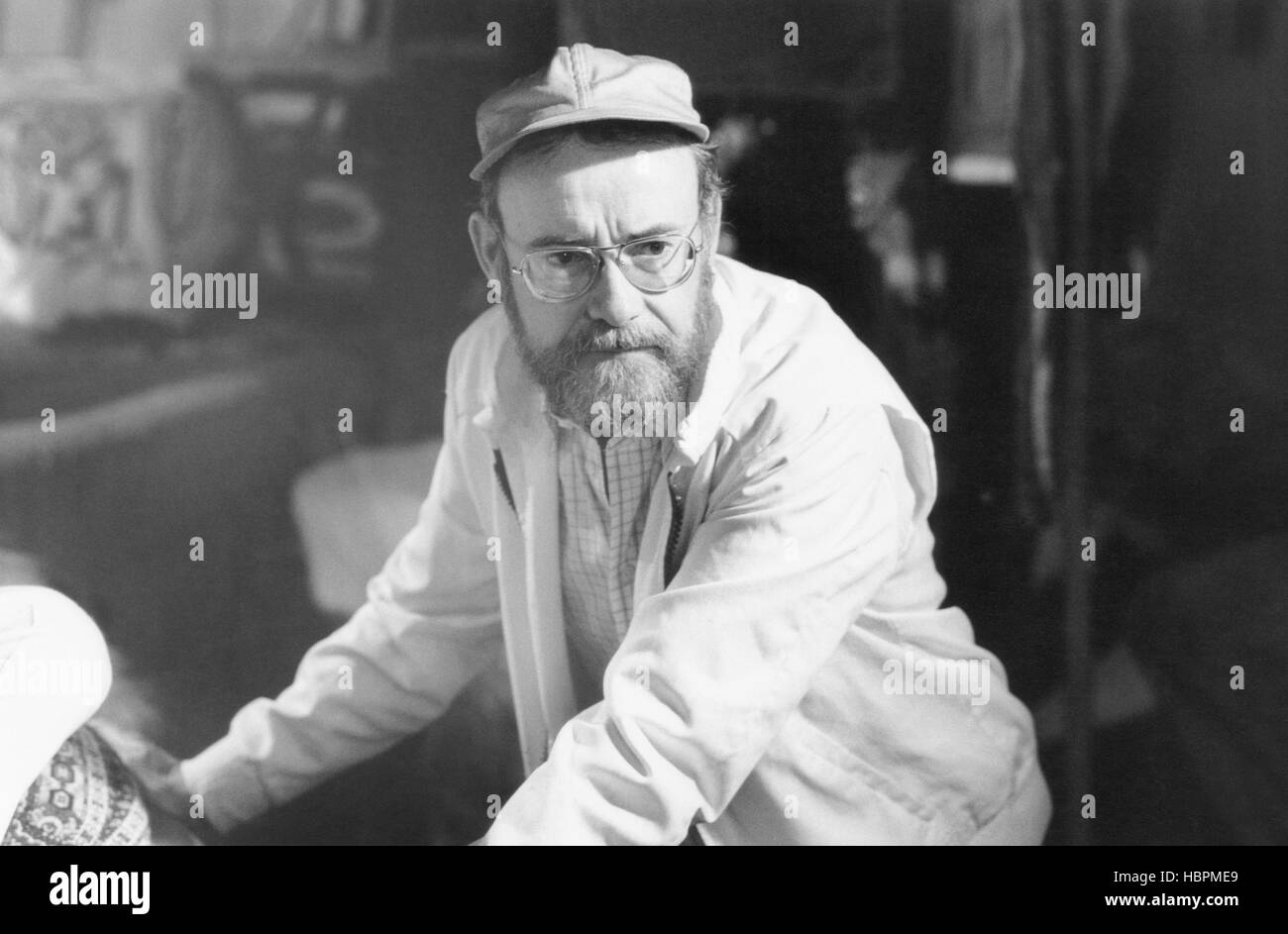 Première famille, directeur Buck Henry, sur le plateau, 1980. ©Warner ...