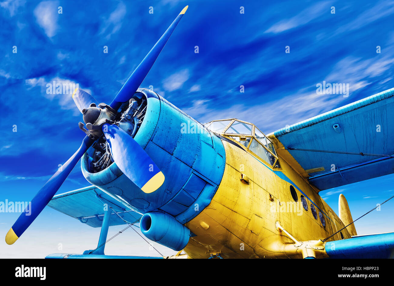 Vieux avion Banque de photographies et d’images à haute résolution - Alamy