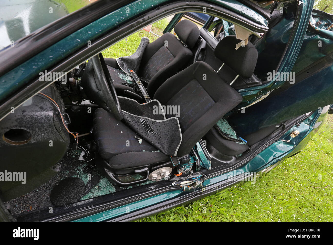 épave de voiture Banque de photographies et d’images à haute résolution ...
