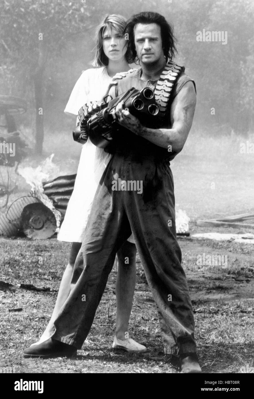 Loryn locklin christopher lambert fortress Banque de photographies et d ...