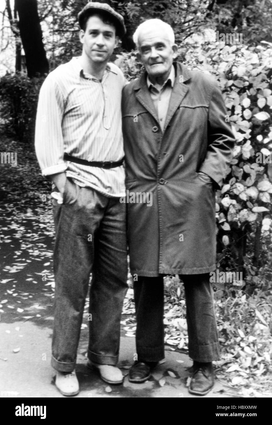 Le cercle intérieur, Tom Hulce (à gauche) pose avec Alexander Ganshin ...