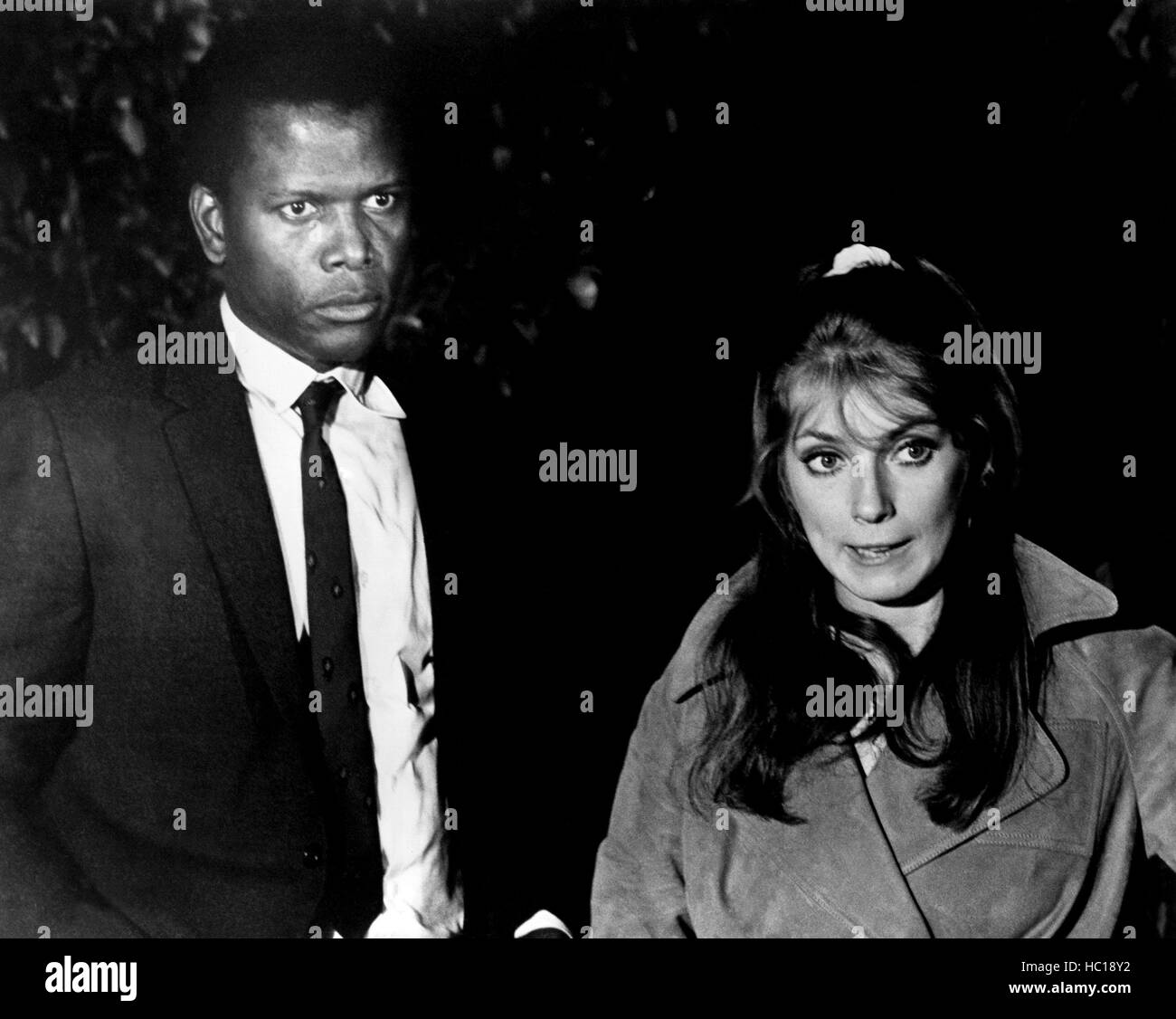 L'HOMME PERDU, Sidney Poitier, Joanna Shimkus, 1969 Photo Stock - Alamy