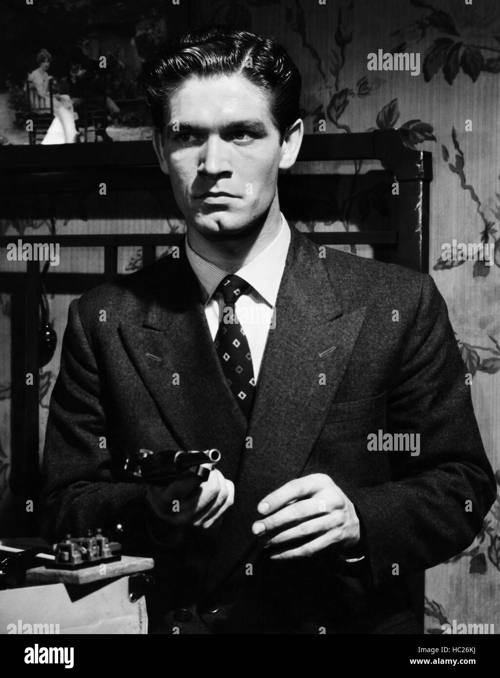 L'HOMME QUI N'A JAMAIS ÉTÉ, Stephen Boyd, 1956, ©20th Century Fox, TM ...