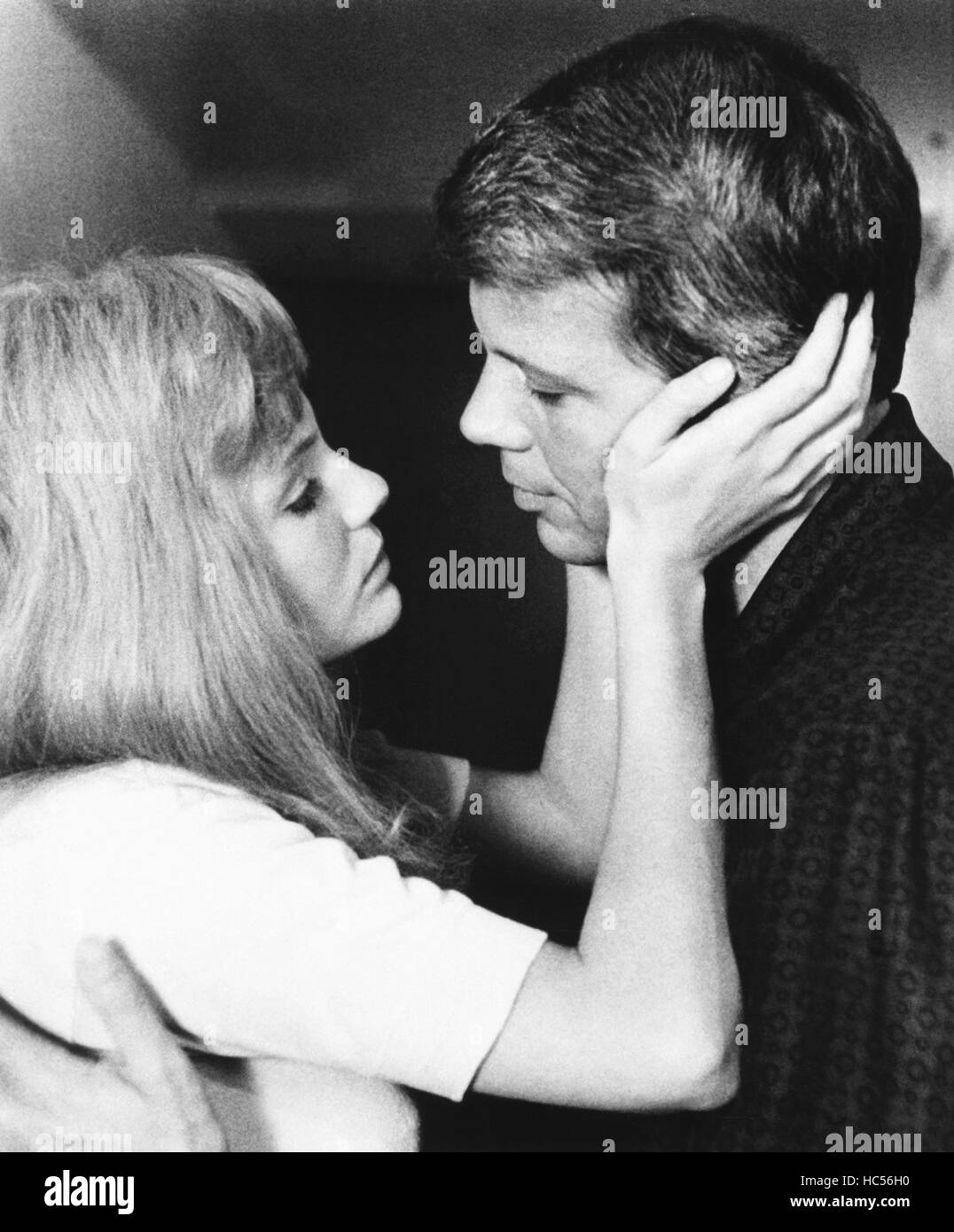 Monde secret, (aka LA PROMESSE), de gauche à droite : Jacqueline Bisset ...