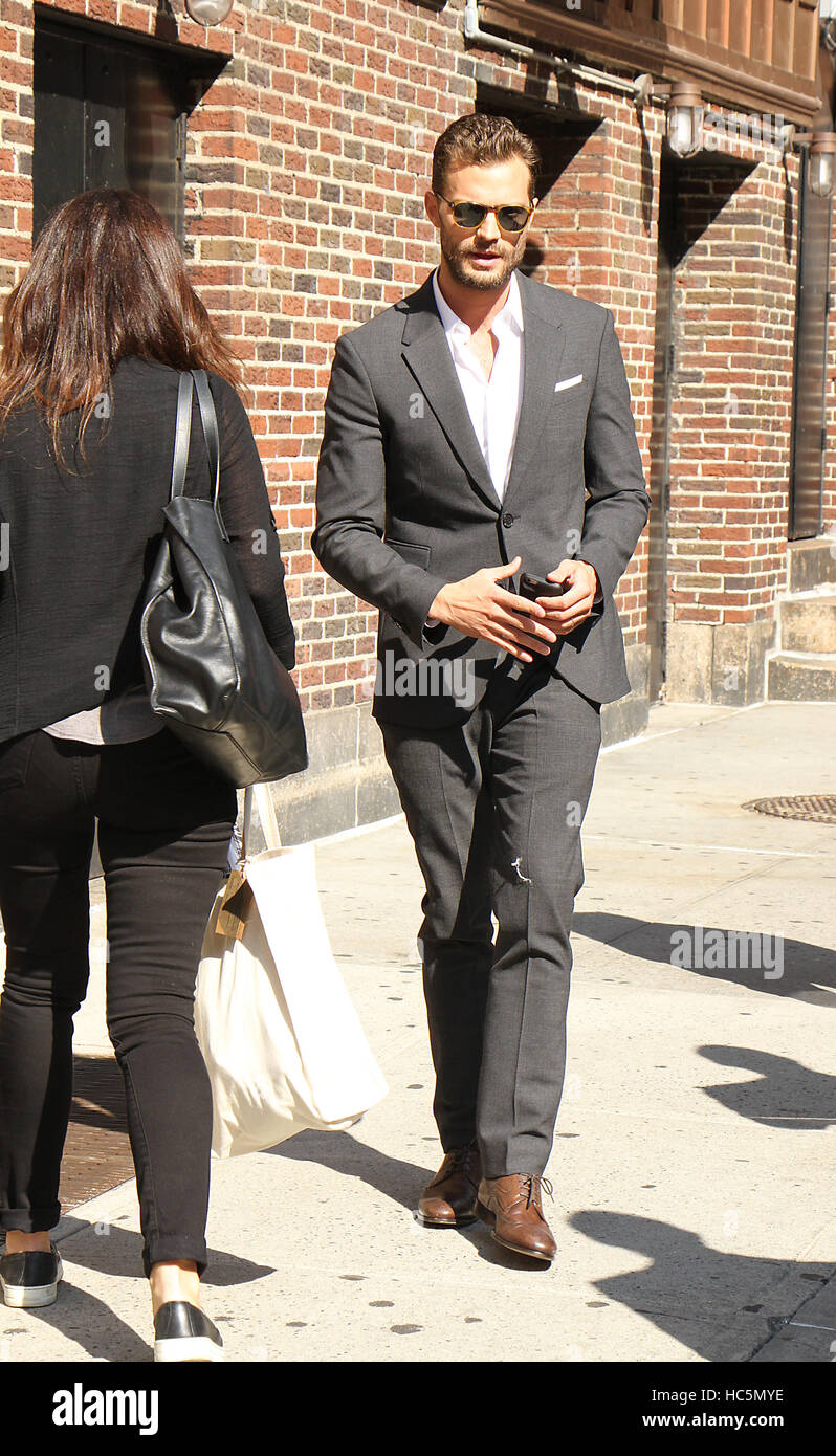 Célébrités à l 'Late Show With Stephen Colbert' Avec : Jamie Dornan Où ...