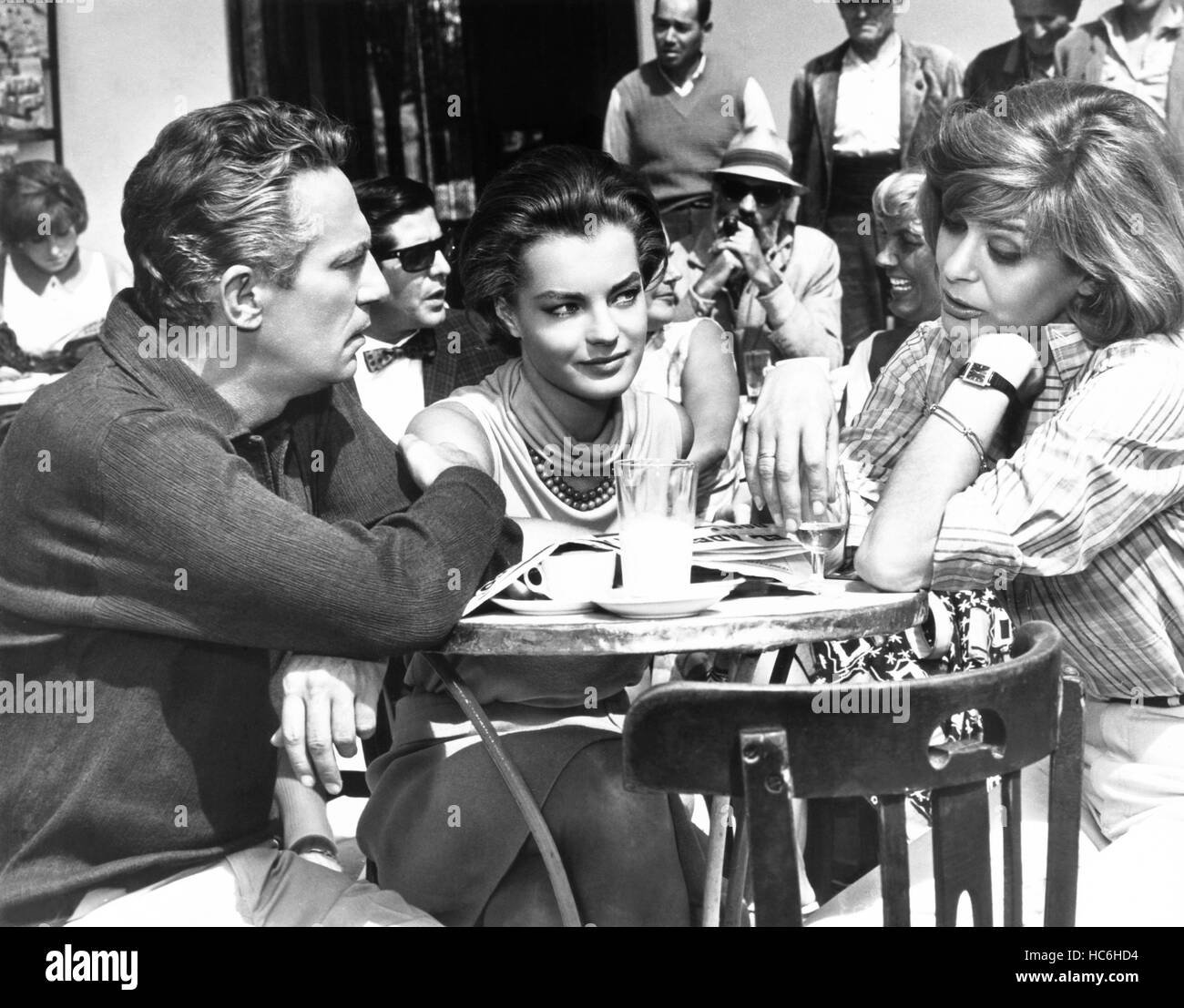 Jules dassin avec romy schneider Banque de photographies et d’images à ...