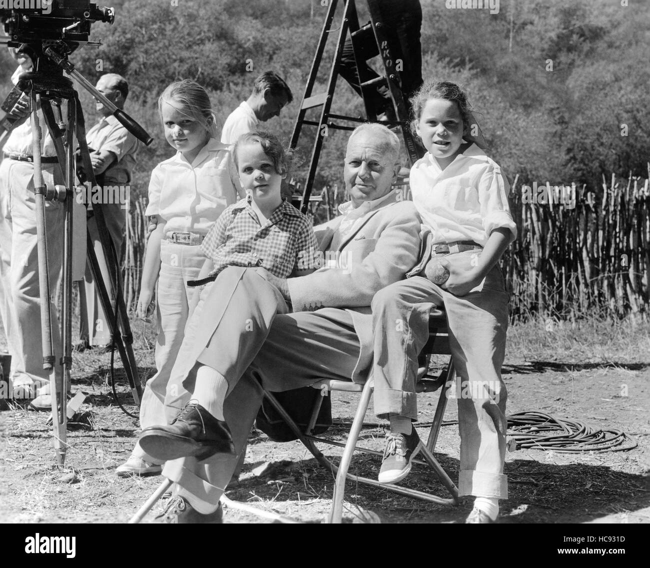 La femme impie, directeur John Farrow, sur-ensemble, avec les filles ...