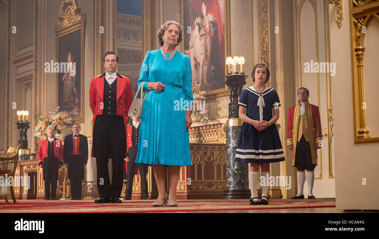 La BFG, avant, de gauche à droite : Rafe Spall, Penelope Wilton, Ruby ...