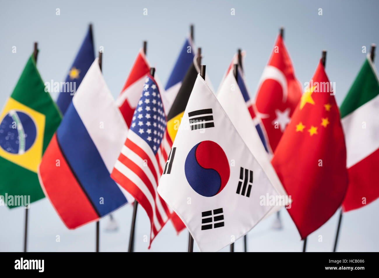 Drapeau coréen avec divers drapeaux nationaux Photo Stock - Alamy