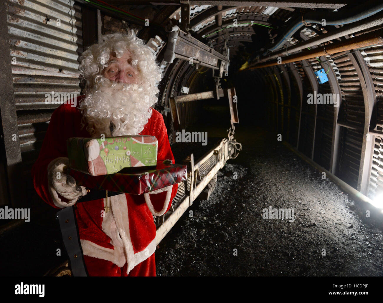 Grotte de charbon Banque de photographies et d’images à haute ...