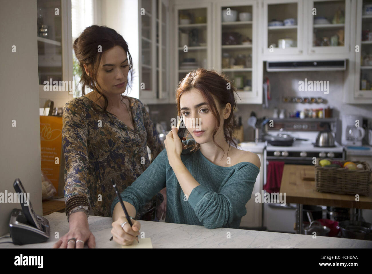 Lena headey the mortal instruments Banque de photographies et d’images ...