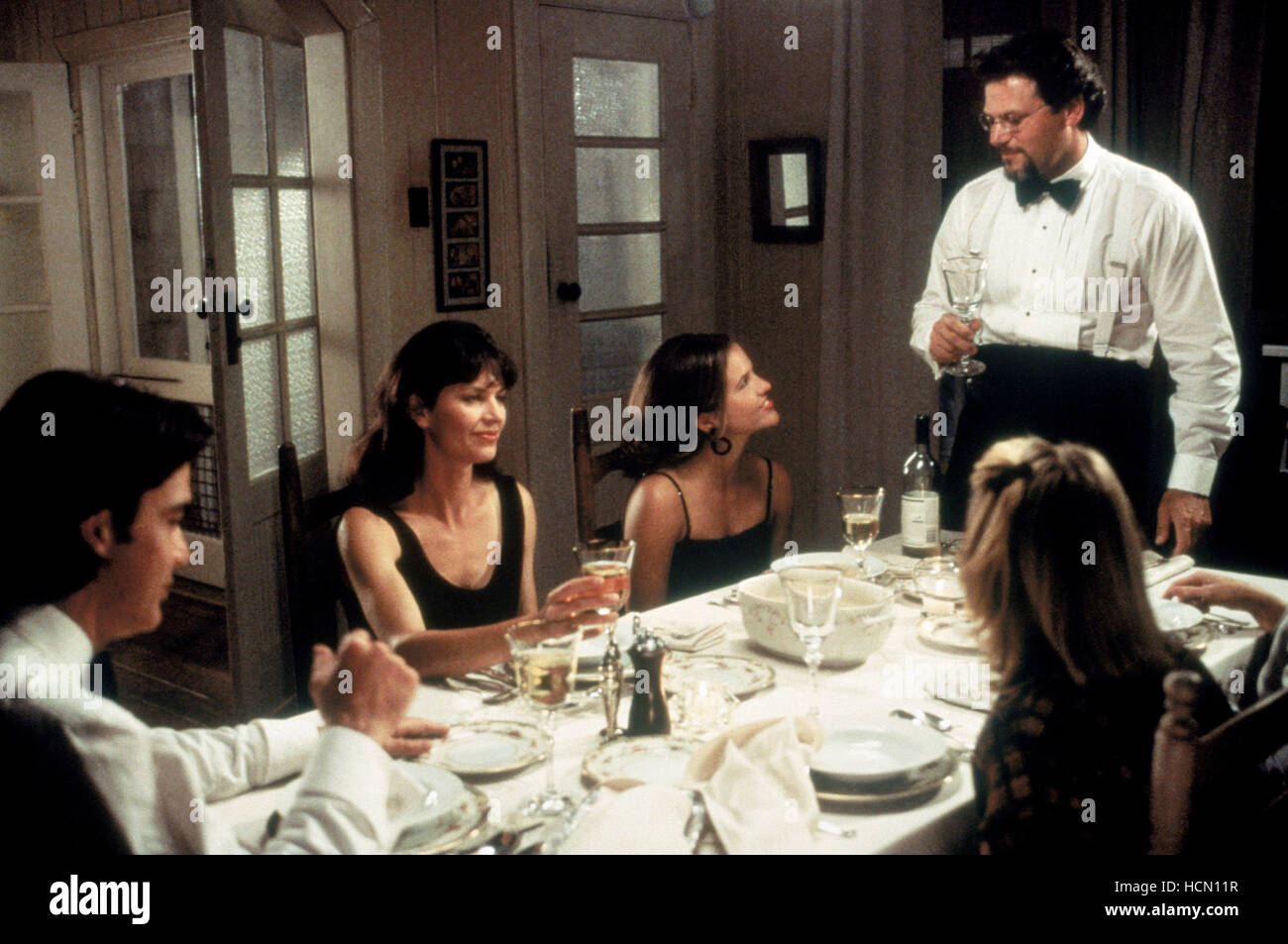 À GILLIAN SUR SON 37E ANNIVERSAIRE, à partir de la gauche : Peter ...