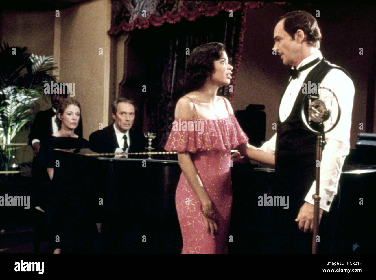 La chaleur de la ville, Jane Alexander, Clint Eastwood, Irene Cara ...