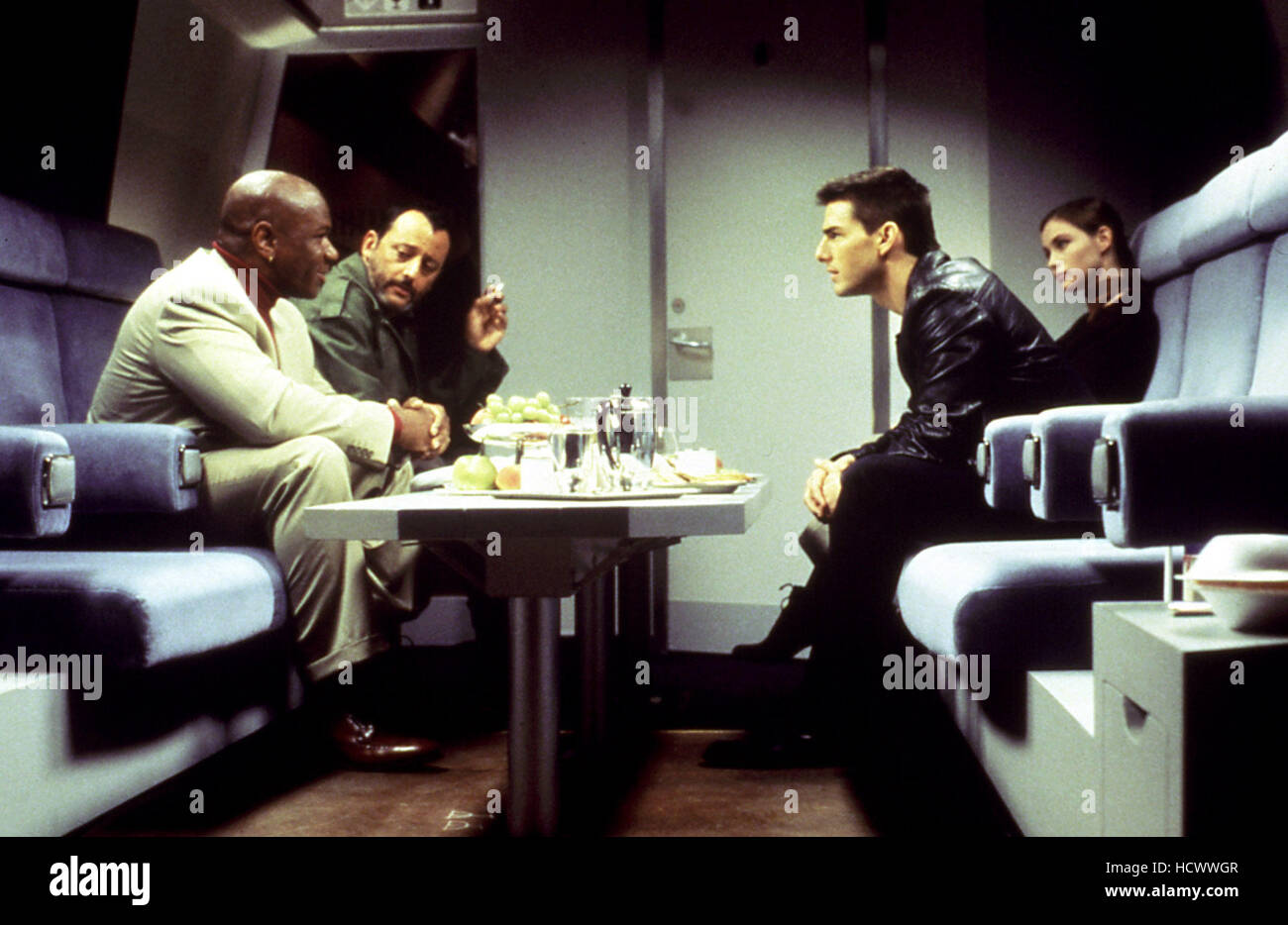 Impossible tom cruise jean reno 1996 Banque de photographies et d ...