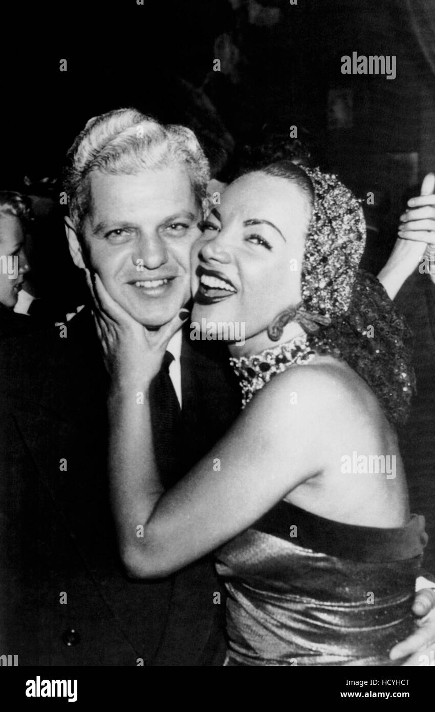 Dave Sebastian, Carmen Miranda, dans une boîte de nuit, ca au début des ...