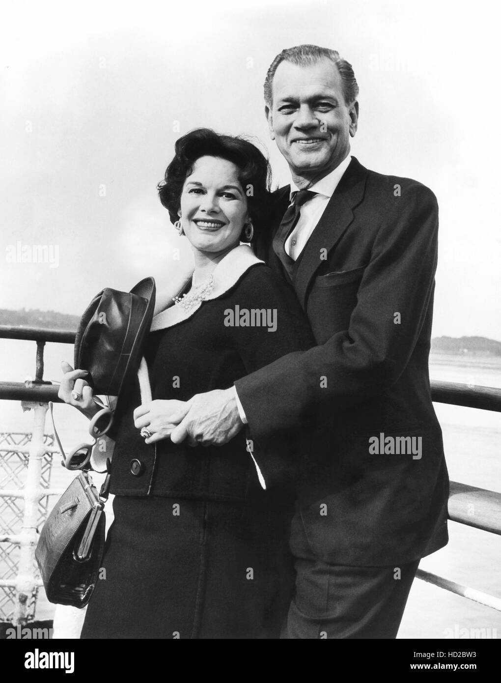 Joseph Cotten, droite, et de sa seconde épouse, l'actrice Patricia ...