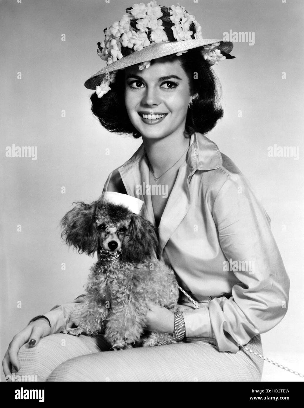 Natalie wood 1960 Banque d'images noir et blanc - Alamy