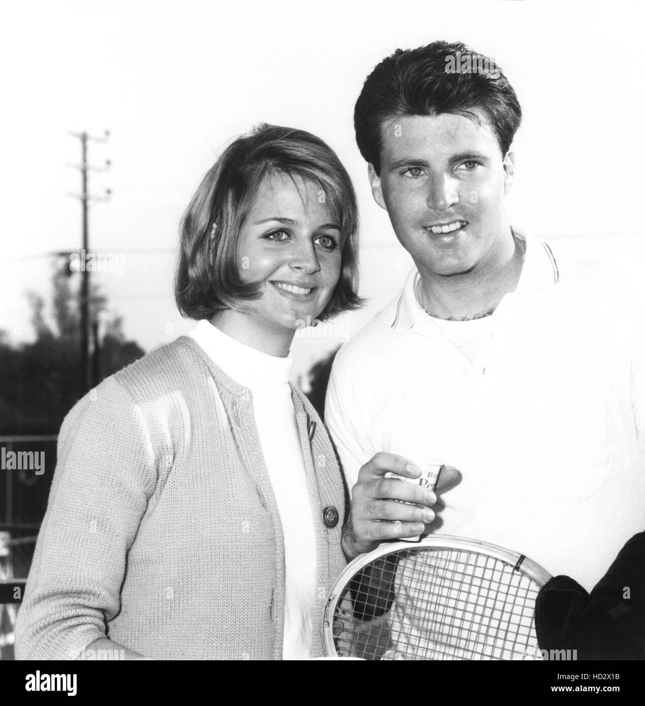 Ricky Nelson, droite, et son épouse, Kristin Harmon, ca au début des ...