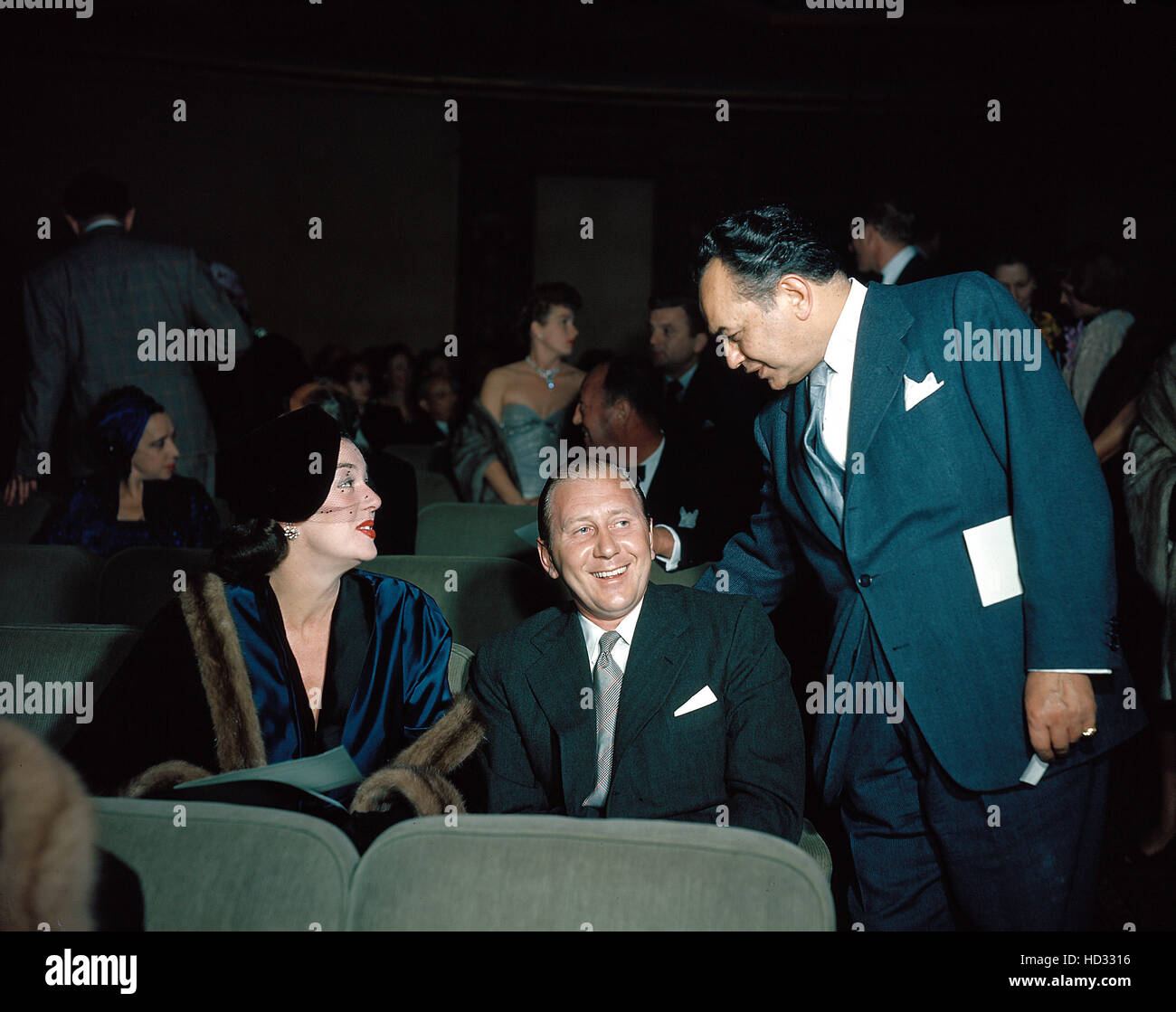 Rosalind Russell, son mari, Fred Brisson, et Edward G. Robinson, 1950 ...