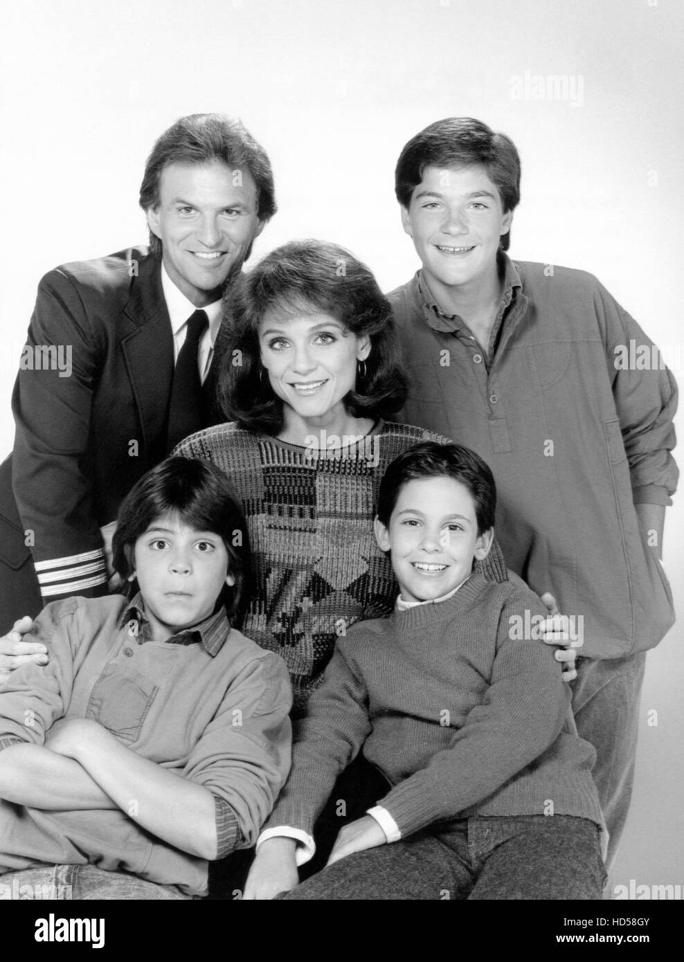 La famille HOGAN (alias VALERIE'S FAMILY aka VALERIE), (de gauche ...