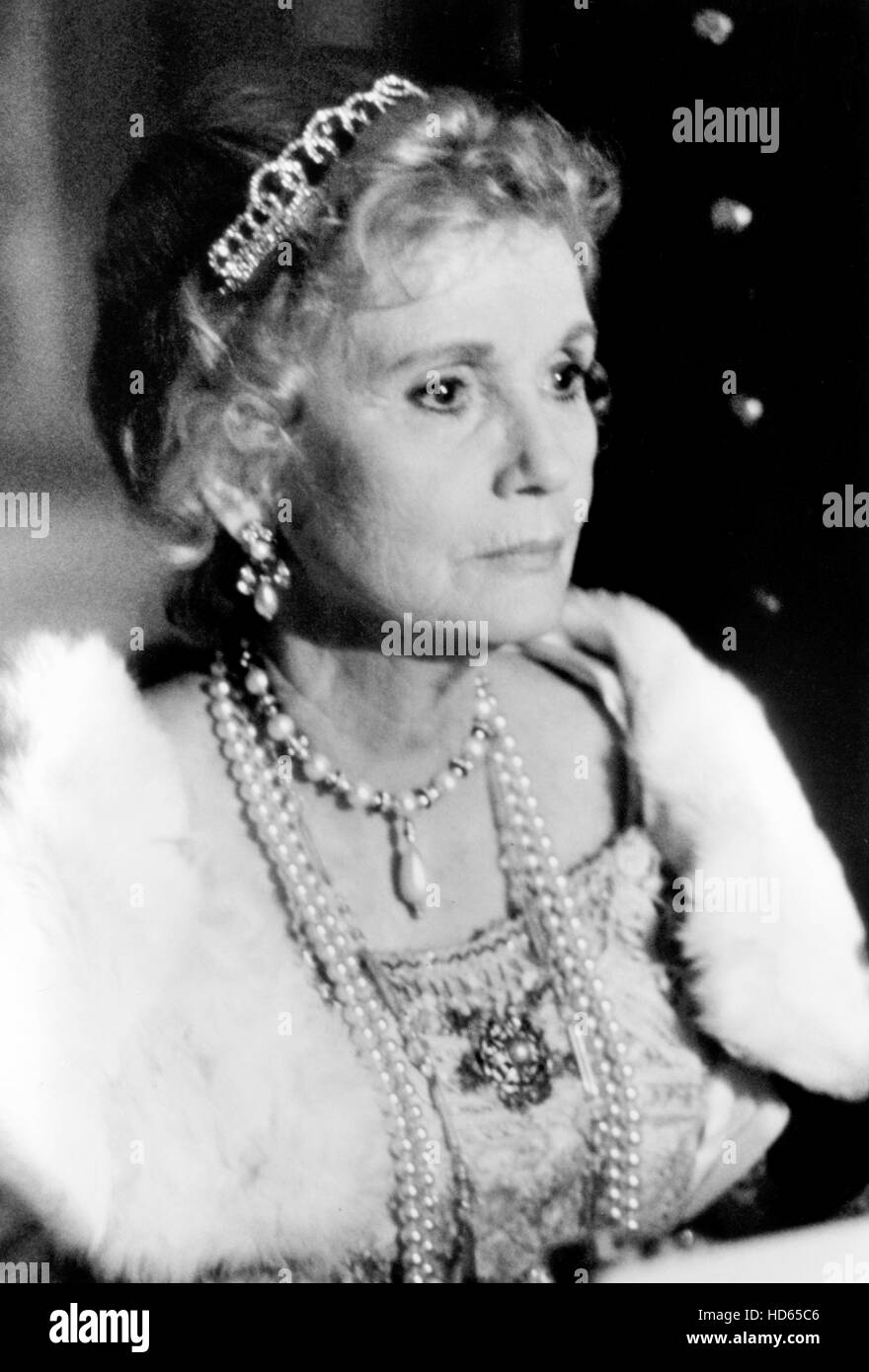 TITANIC, Eva Marie Saint, 1996. © Konigsberg/Sanitsky Co. / Courtesy ...
