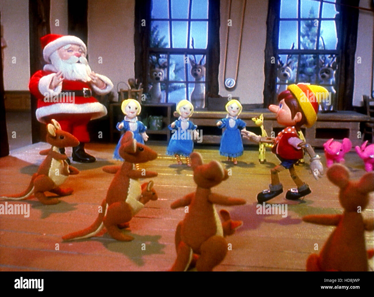 PINOCCHIO'S NOËL, le Père Noël (à gauche), Pinocchio (à droite), 1980 ...
