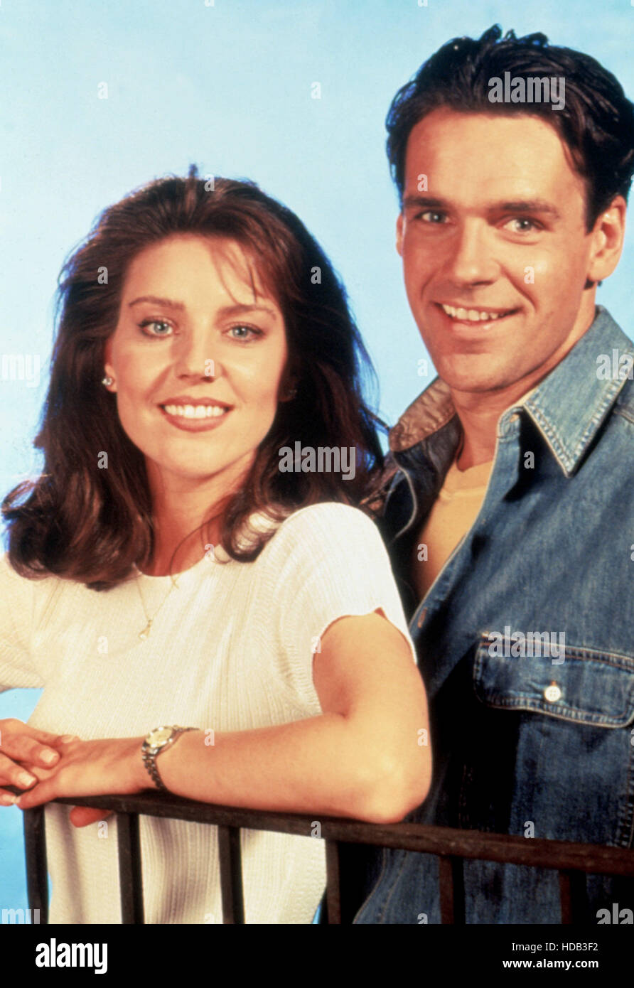 JAG, Andrea Parker, David James Elliott, 1995-, (c)NBC/avec la permission d'Everett Collection ...