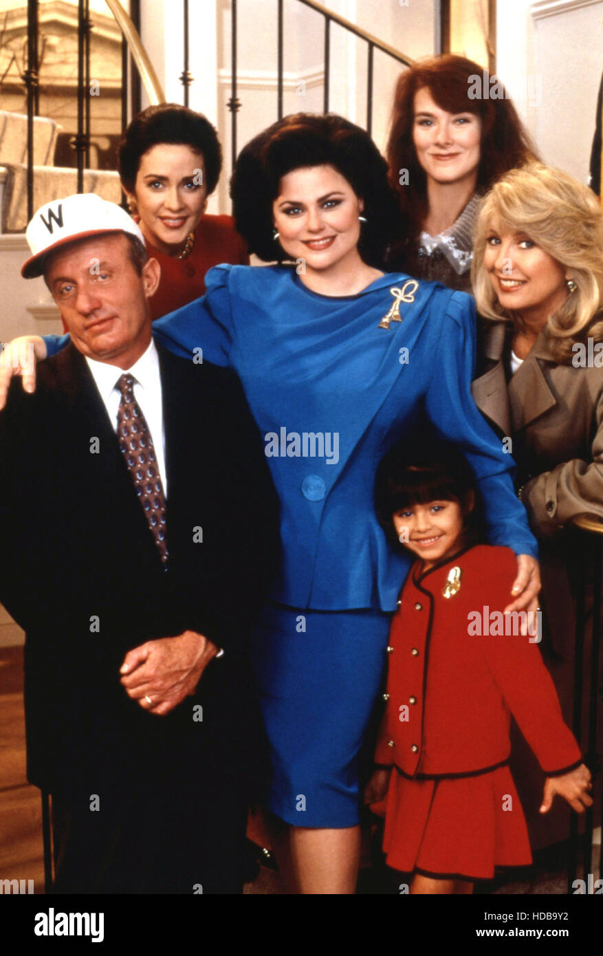 Les FEMMES DE LA MAISON, (l-r) : Jonathan Banks, Patricia Heaton, Delta ...
