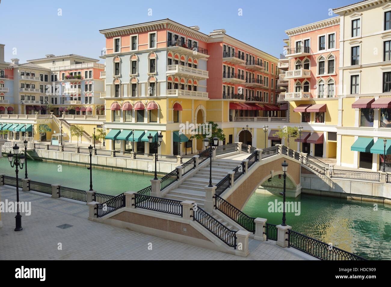 Qanat quartier pearl qatar Banque de photographies et d’images à haute ...