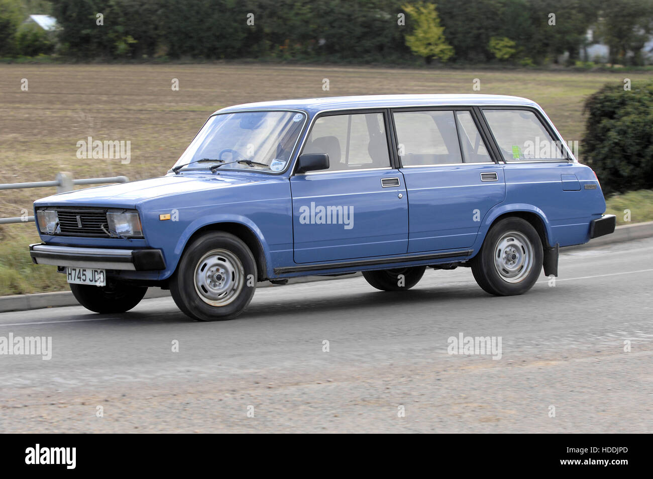 Lada bleue Banque de photographies et d’images à haute résolution - Alamy