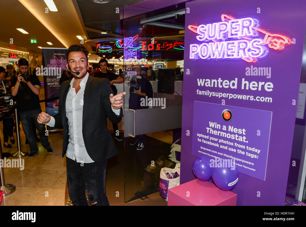 Peter André démarre le npower super pouvoirs roadshow à Birmingham ...